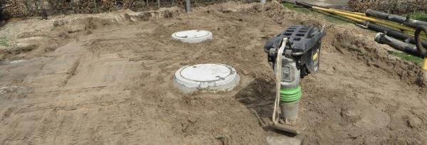 Betonnen septic tank 7500 liter met deksels IBA - Klasse 1 ...